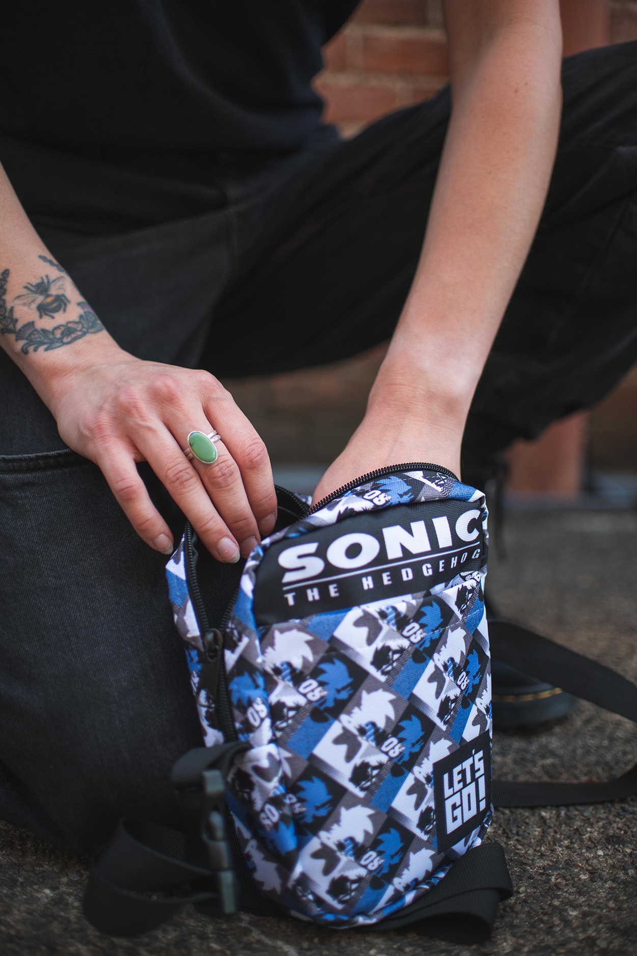 Sonic Remix Crossbody Bag – SEGA Shop